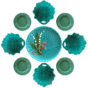 20+ Beautiful Plate Wall Configurations for the Interior Decorator ...